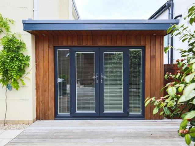 5 bedroom detached house for sale in Hill House Road, Bristol, Gloucestershire, BS16