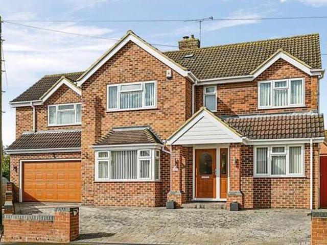 5 Bedroom Detached House For Sale In Hilton