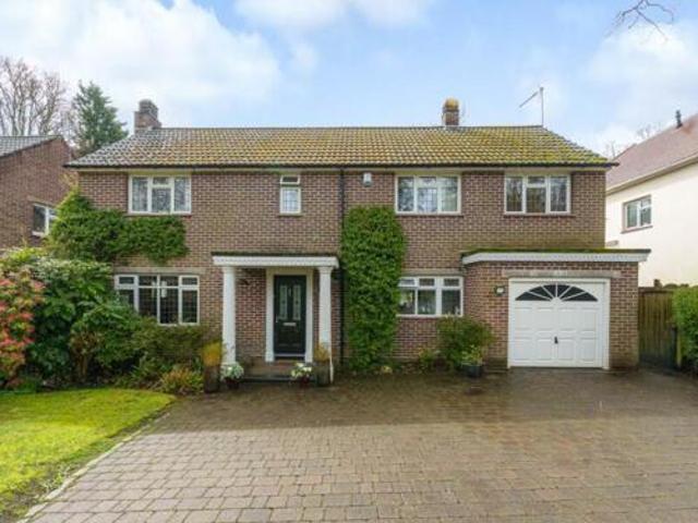 5 Bedroom Detached House For Sale In Hiltingbury