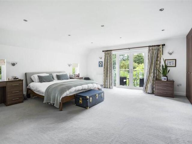 5 bedroom detached house for sale in Hinksey Hill, Oxford, OX1
