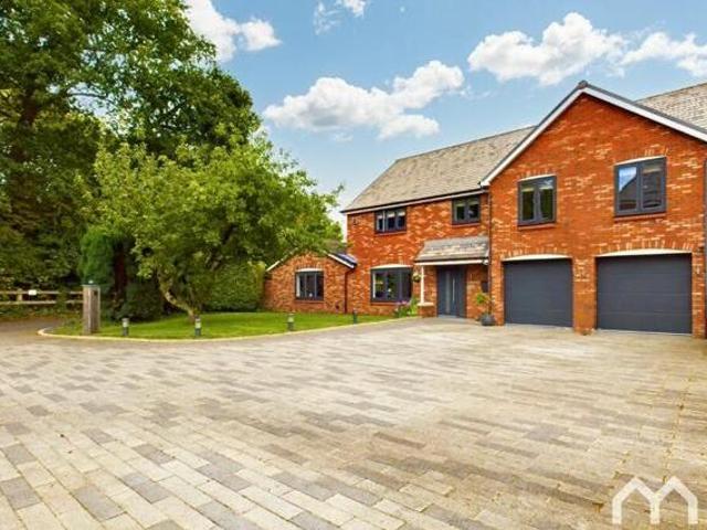 5 Bedroom Detached House For Sale In Hutton