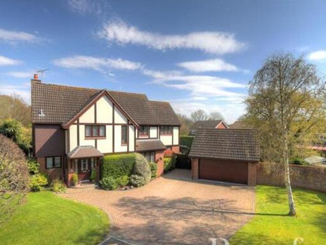 5 Bedroom Detached House For Sale In Hutton