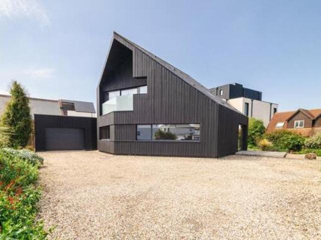 5 Bedroom Detached House For Sale In Hythe, Folkestone And Hythe