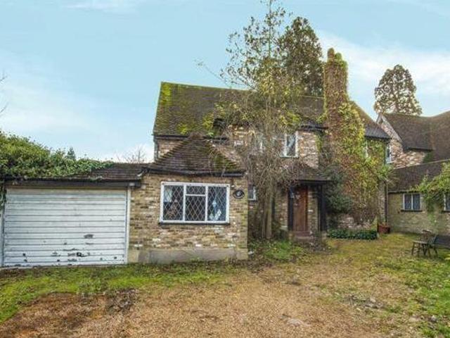 5 Bedroom Detached House For Sale In Ickenham, Middlesex