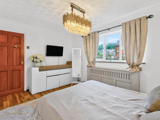 5 bedroom detached house for sale in Islay Gardens, Cosham, Portsmouth, PO6
