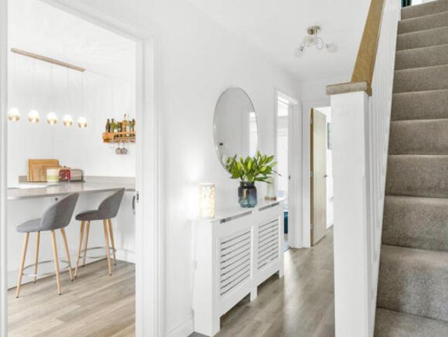 5 bedroom detached house for sale in Oakeley Vale, Bursledon, Southampton, SO31