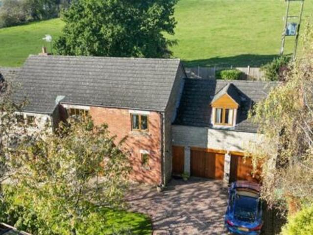 5 Bedroom Detached House For Sale In Oakerthorpe