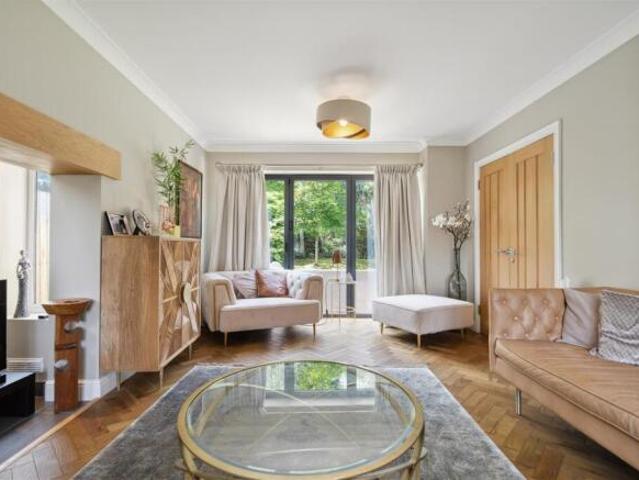 5 bedroom detached house for sale in Oakley Wood Drive, Solihull, B91