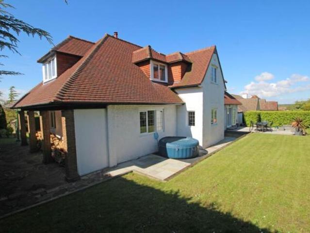 5 bedroom detached house for sale in Off Huggetts Lane, Eastbourne, BN22 0LJ, BN22