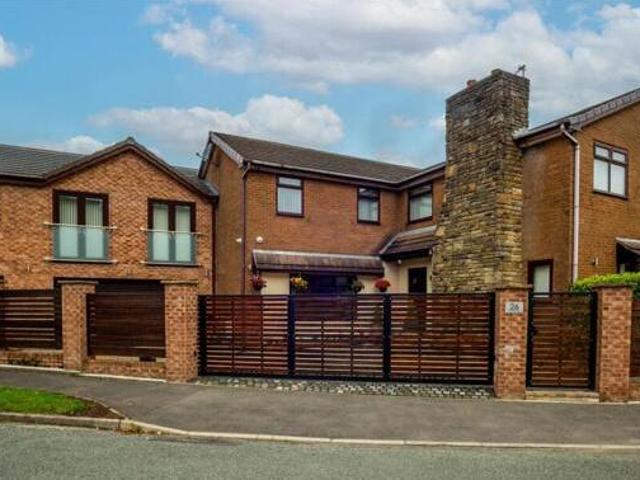 5 Bedroom Detached House For Sale In Oldham, Greater Manchester