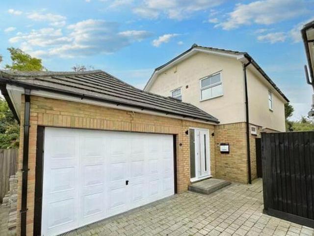 5 Bedroom Detached House For Sale In Orpington