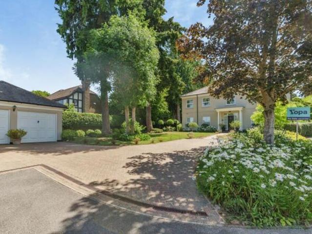 5 bedroom detached house for sale in Ospringe Place, Tunbridge Wells, TN2