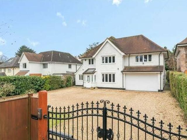 5 bedroom detached house for sale in Otterbourne Road Compton Winchester Hampshire SO21