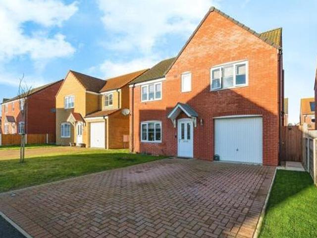 5 Bedroom Detached House For Sale In Oulton