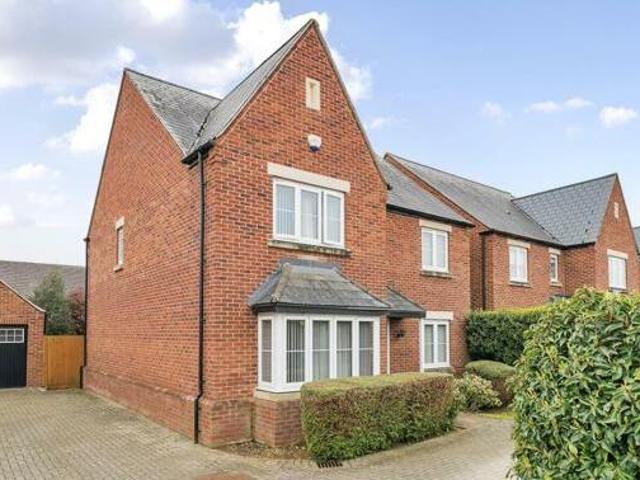 5 Bedroom Detached House For Sale In Oxfordshire