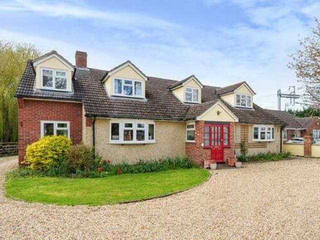 5 Bedroom Detached House For Sale In Oxfordshire