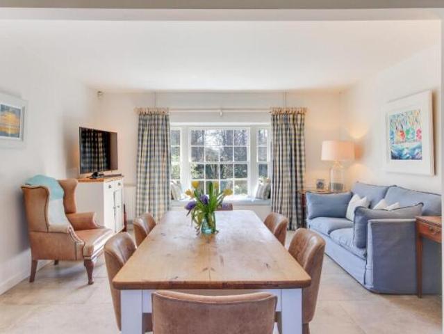 5 bedroom detached house for sale in Lower Lees Road, CT4