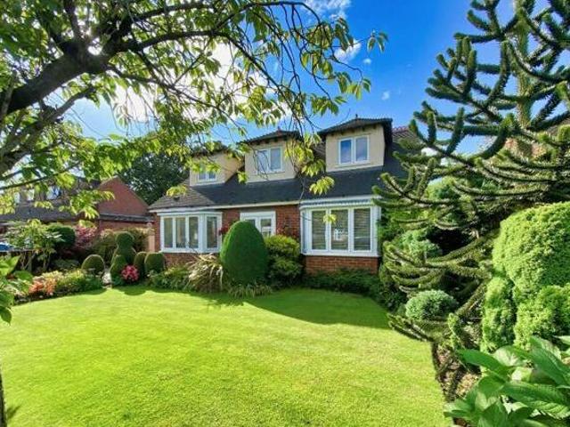 5 Bedroom Detached House For Sale In Lowton