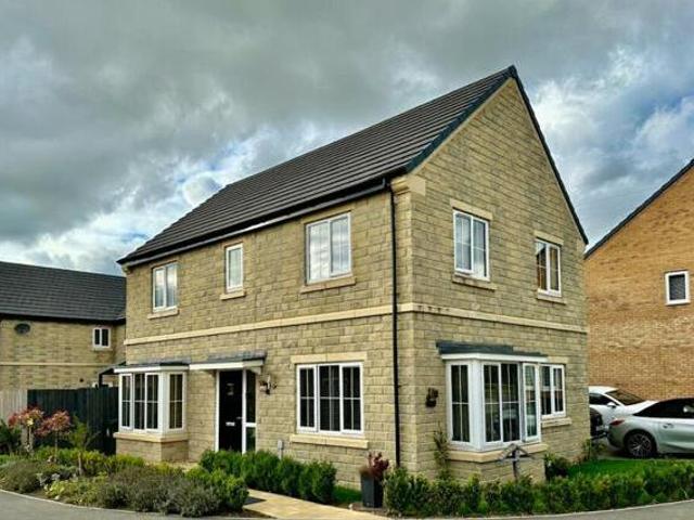 5 Bedroom Detached House For Sale In Longridge, Preston