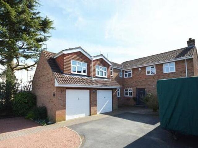 5 Bedroom Detached House For Sale In Longwell Green