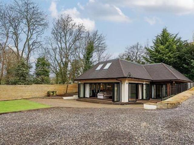 5 Bedroom Detached House For Sale In London, N12