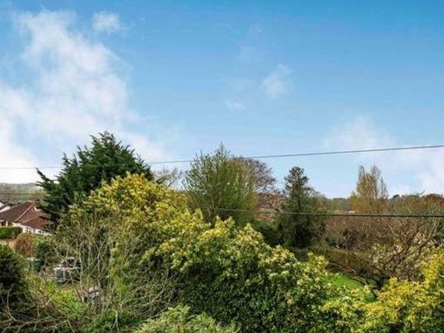 5 bedroom detached house for sale in Laurel Drive Brundall Norwich NR13