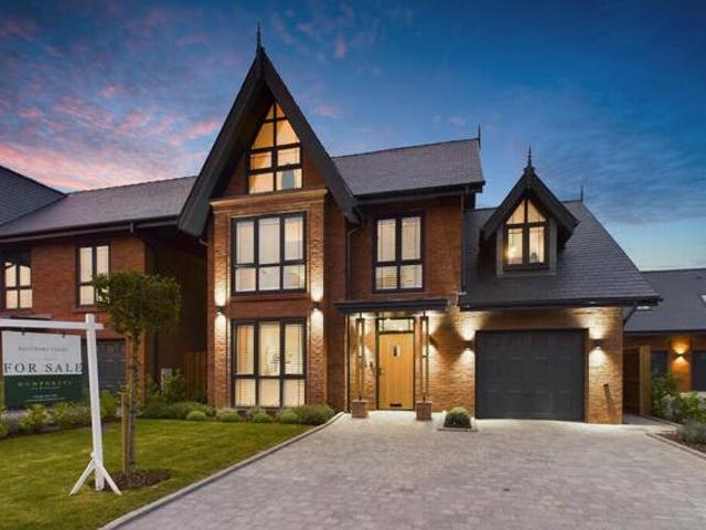 5 Bedroom Detached House For Sale In Lache Lane