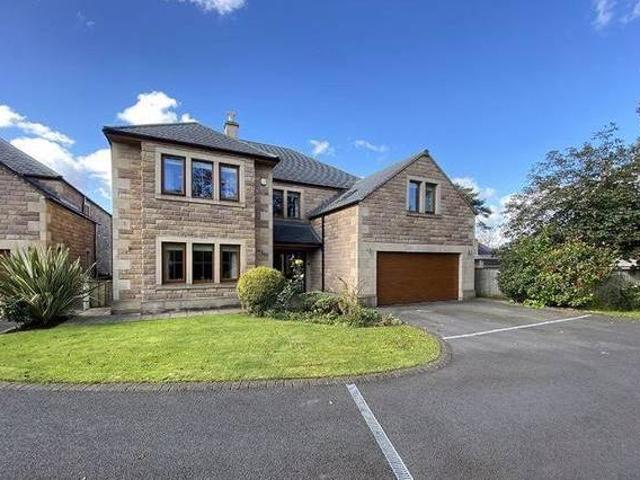 5 bedroom detached house for sale in Lake View Longridge PR3