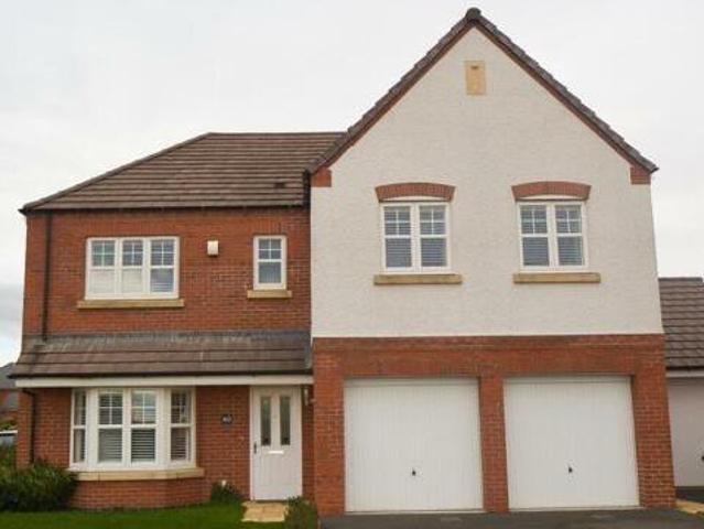 5 Bedroom Detached House For Sale In Langley Country Park