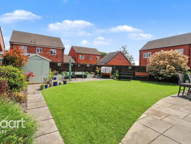 5 bedroom detached house for sale in Langley Drive, Derby, DE22