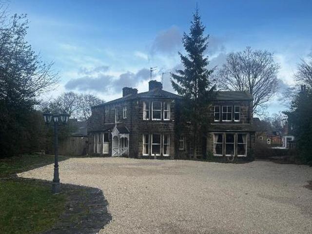 5 Bedroom Detached House For Sale In Leeds, West Yorkshire