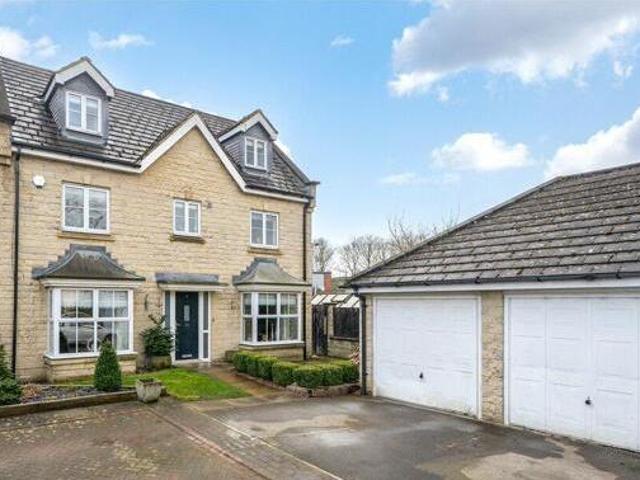 5 Bedroom Detached House For Sale In Leeds, West Yorkshire