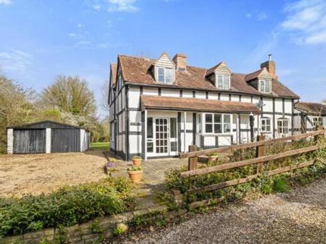 5 Bedroom Detached House For Sale In Leigh Sinton