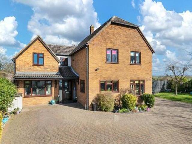 5 Bedroom Detached House For Sale In Litlington