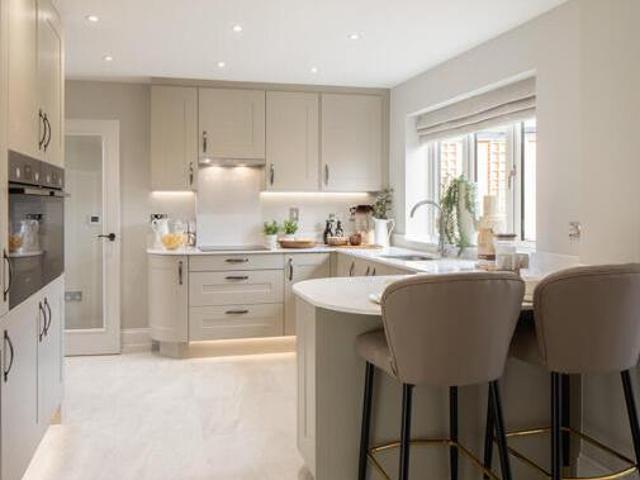 5 Bedroom Detached House For Sale In Little Kimble