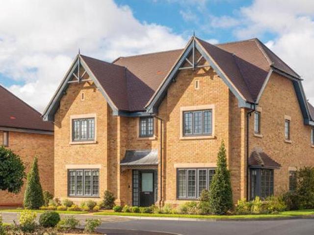 5 Bedroom Detached House For Sale In Little Kimble