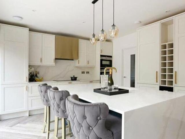 5 Bedroom Detached House For Sale In Little Waltham