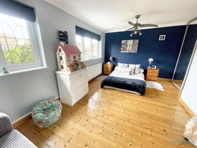 5 bedroom detached house for sale in Littlewood Close, Hillfield, Solihull, B91 3UT, B91