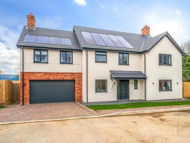 5 Bedroom Detached House For Sale In Lincoln, Lincolnshire