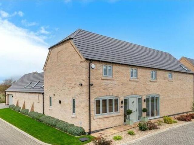 5 Bedroom Detached House For Sale In Lincoln, Lincolnshire