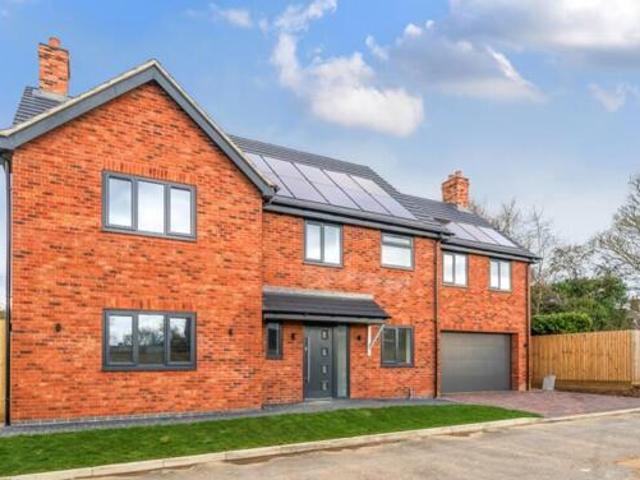 5 Bedroom Detached House For Sale In Lincoln, Lincolnshire