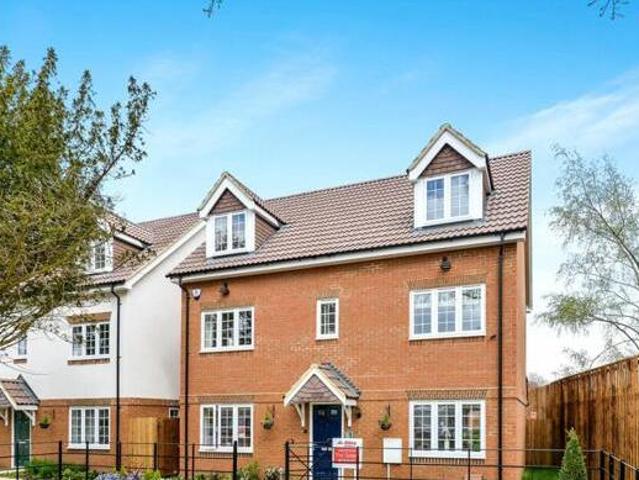 5 Bedroom Detached House For Sale In Linton