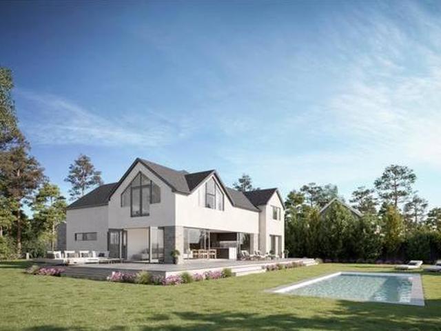 5 bedroom detached house for sale in Lions Lane Ashley Heath Ringwood BH24