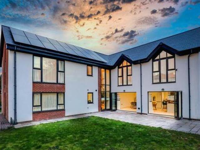 5 Bedroom Detached House For Sale In Lisvane