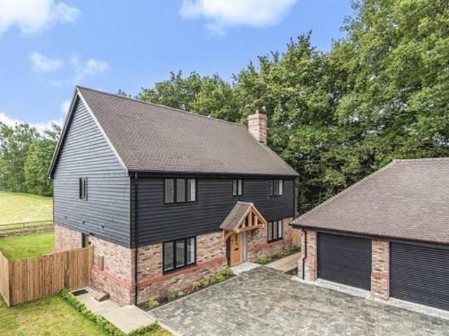5 bedroom detached house for sale in Luxury Five Bedroom Home SemiRural Newington ME9