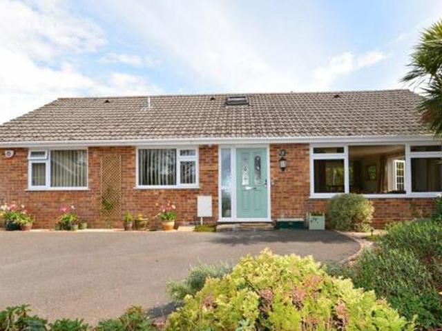 5 Bedroom Detached House For Sale In Lymington, Hampshire