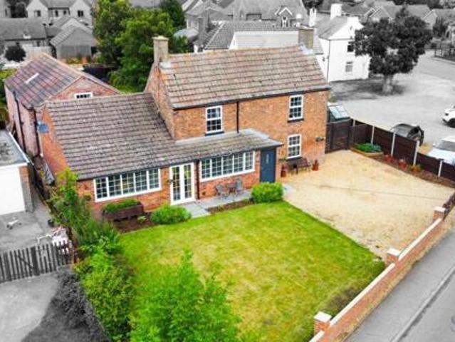 5 Bedroom Detached House For Sale In Moulton Chapel