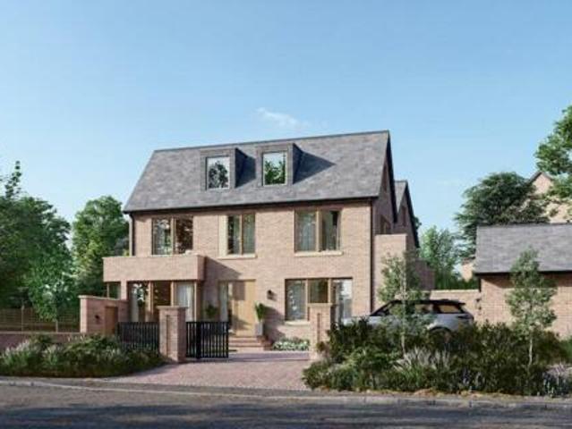 5 Bedroom Detached House For Sale In Monkhams Lane