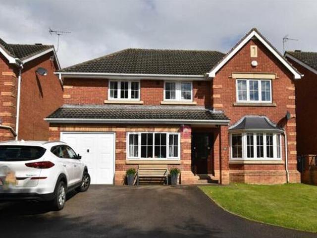 5 Bedroom Detached House For Sale In Mosborough, Sheffield