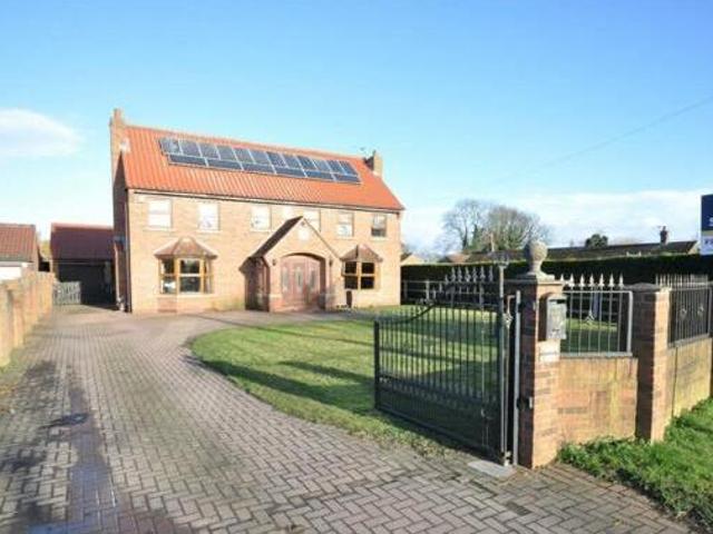 5 Bedroom Detached House For Sale In Moss, Doncaster